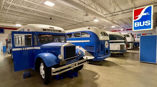bus-showroom – Greyhound Bus Museum